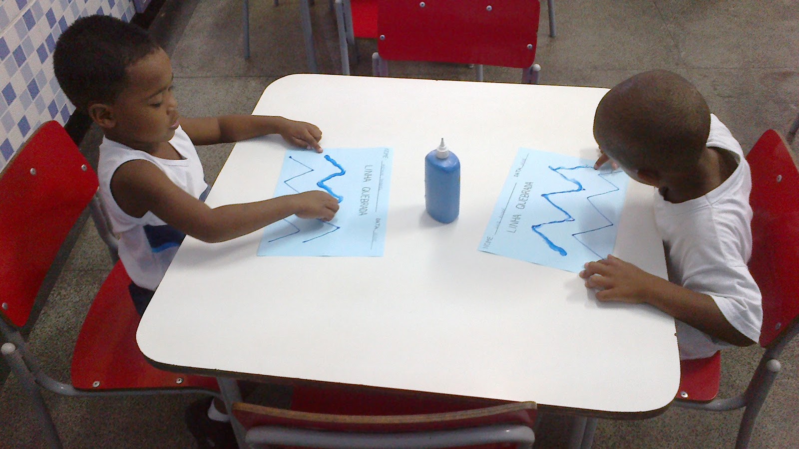 EDI 05.14.803 José Alpoim - Ano 2013: Linha Quebrada