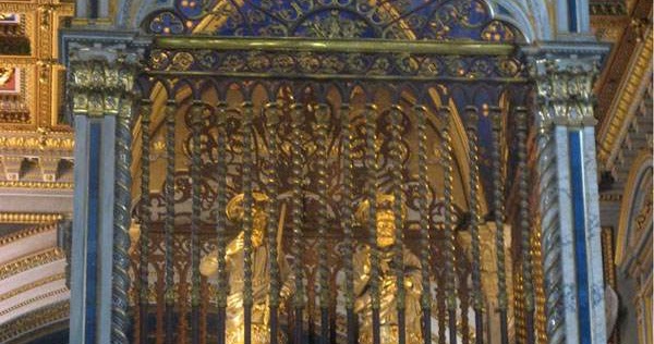 ORTHODOX CHRISTIANITY THEN AND NOW: The Holy Skulls of the Apostles ...