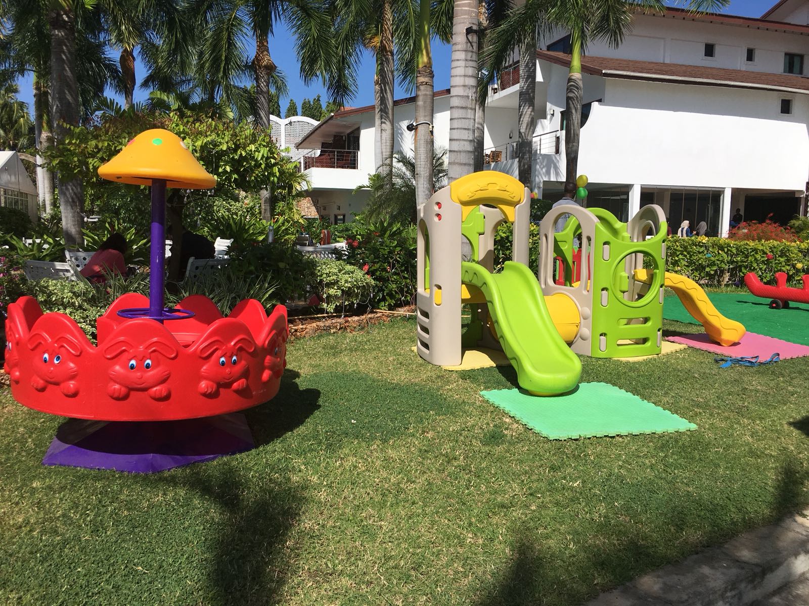 PLAYING ITEMS FOR HIRE / LOOK BOOK