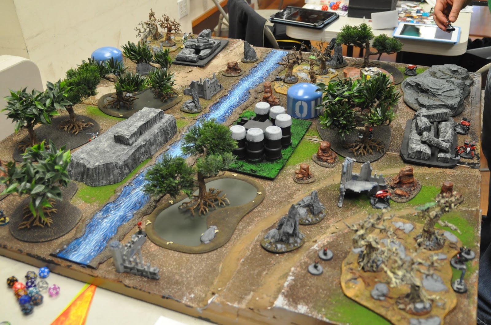 League of Extraordinary Gamers Blog: Why you should be playing Infinity!