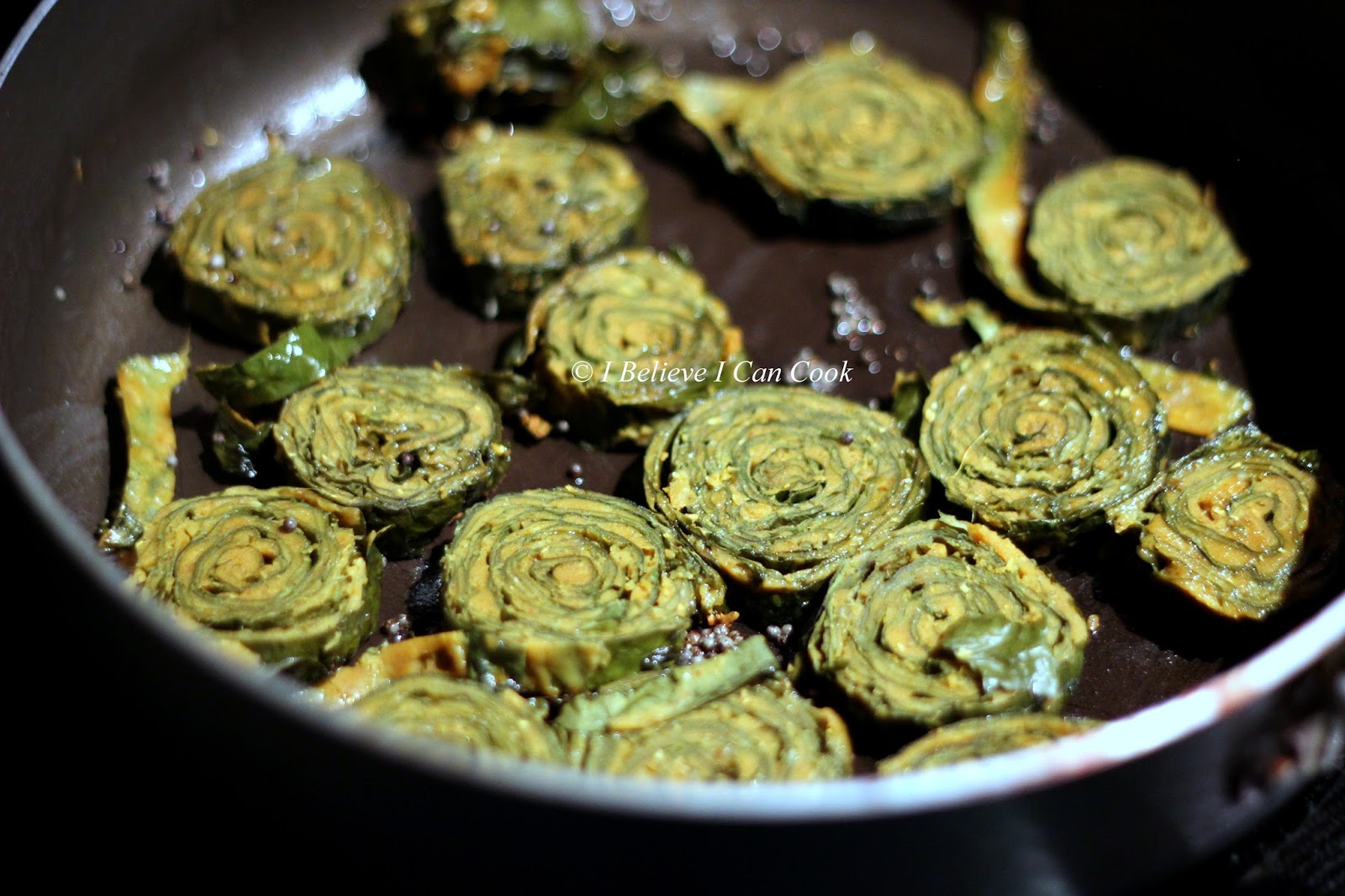 I Believe I Can Cook: Arbi Ke Patte Ke Pakode (Patra)