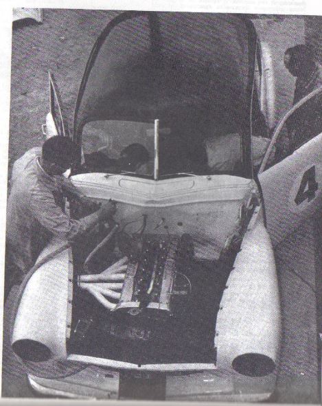 Waggot Twin Cam Head Holden ~ Holden Grey Motor