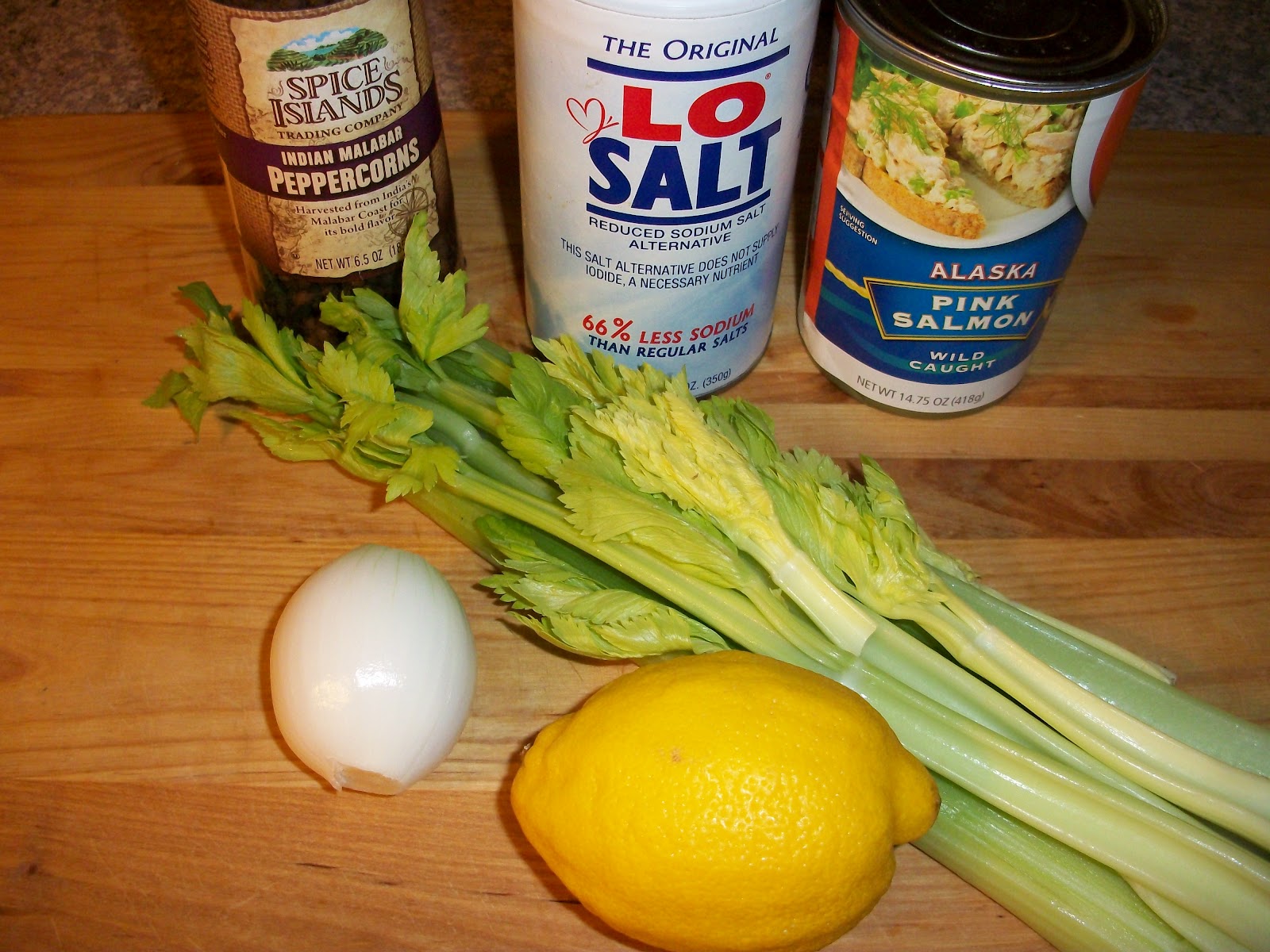 Cooking with love ! : Salata de peste (Fish salad)