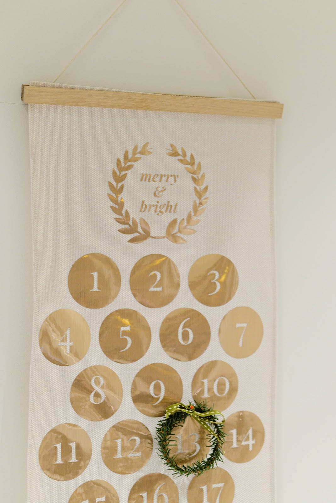 A Modern Traditional Christmas Countdown Calendar - Rambling Renovators