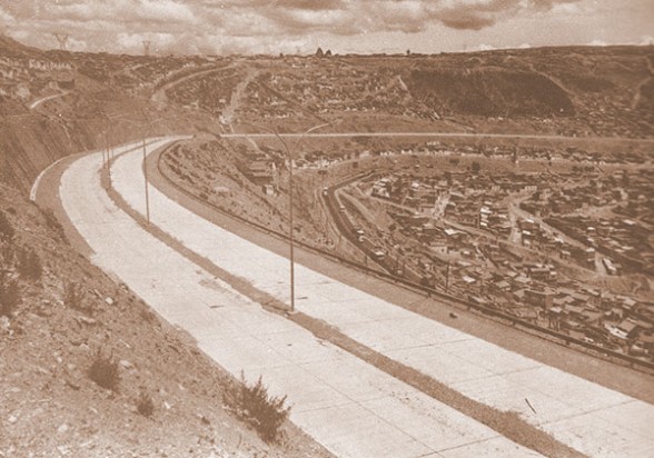 Las carreteras antes de la democracia | Carreteras y Puentes en Bolivia