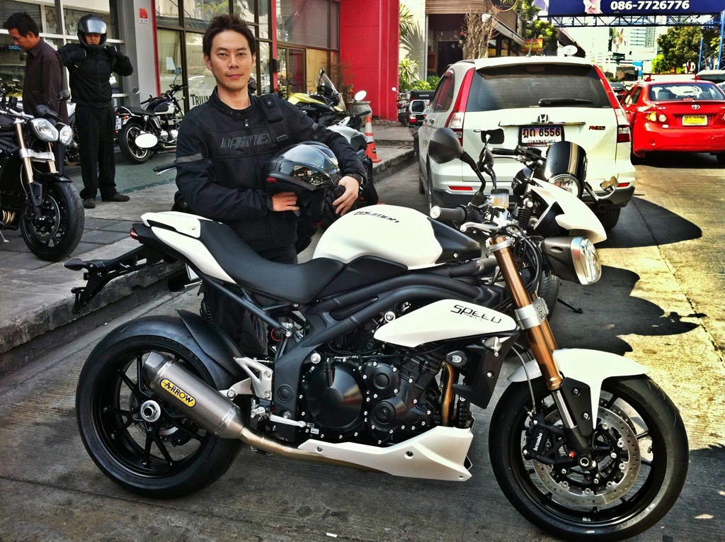 Britbike Triumph Motorcycle Blog