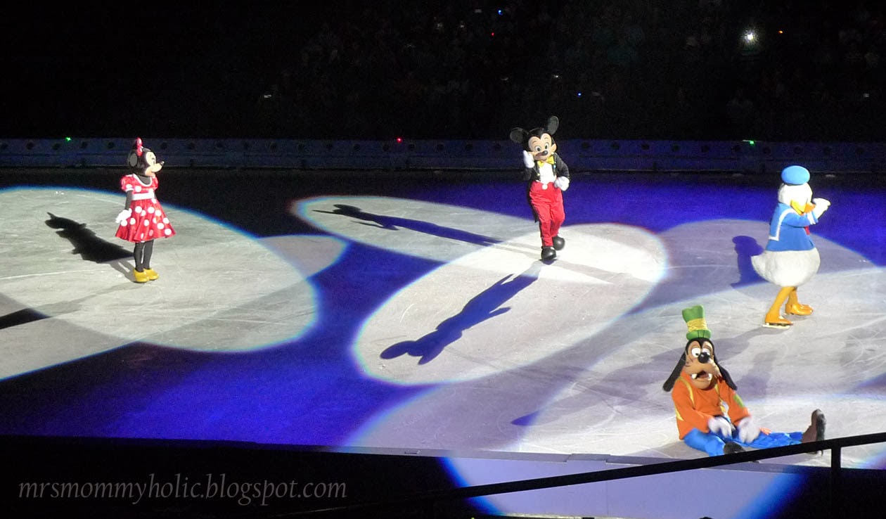 MrsMommyHolic: We watched Disney On Ice!