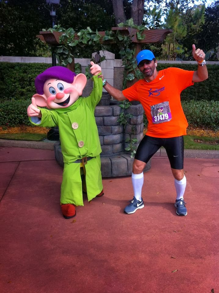 Exercite sua paixão pelo Mickey com as corridas de rua da Disney ...