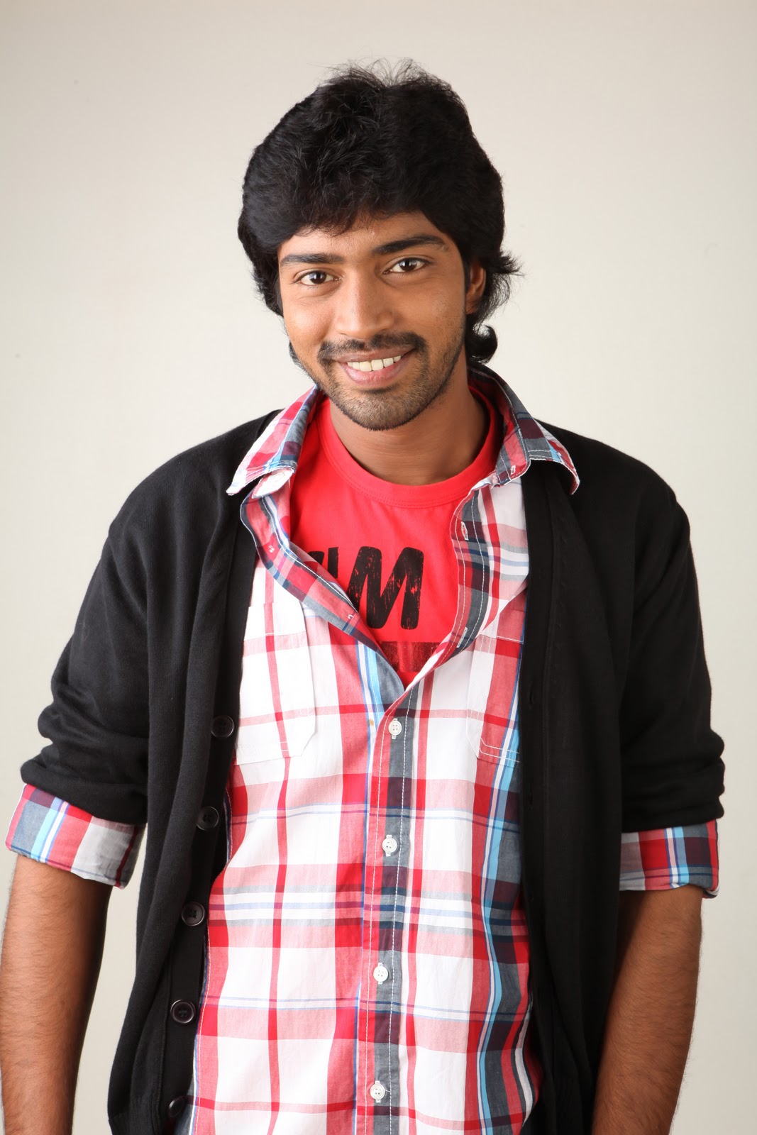 Allari Naresh Latest Stills at Madatha Kaja