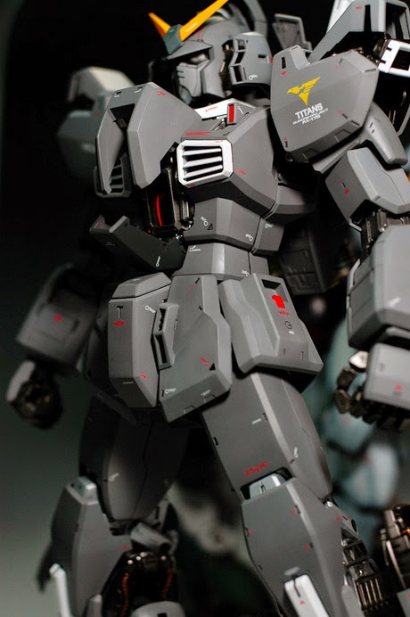 PG 1/60 RX-178 Gundam MK-II TITANS "Gray Color Scheme" Painted Build