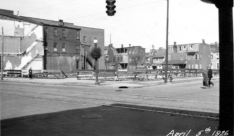 Amazing Found Photos That Show Construction Process of the Pennsylvania ...