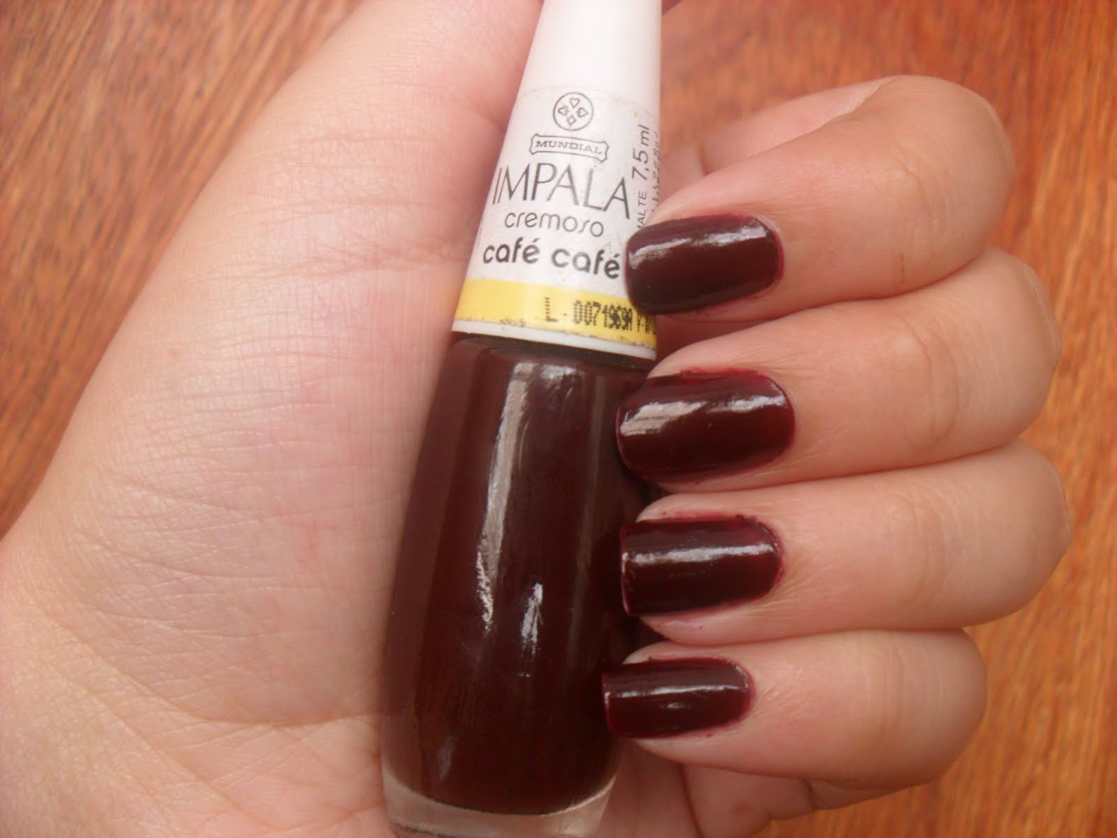 Esmaltismo: Café Café, da Impala - Marrom Café