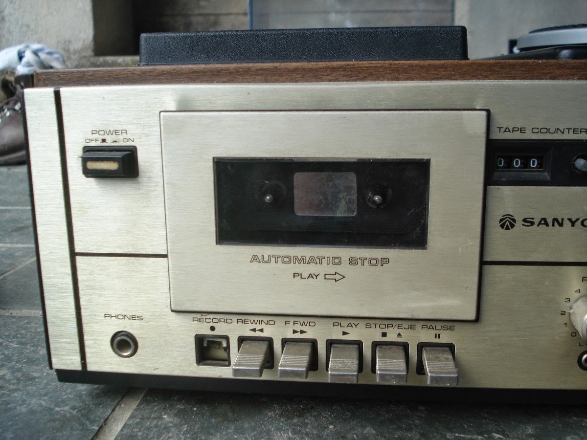 Som e Cia.: Sanyo Stereo Music System GXT 4545 K