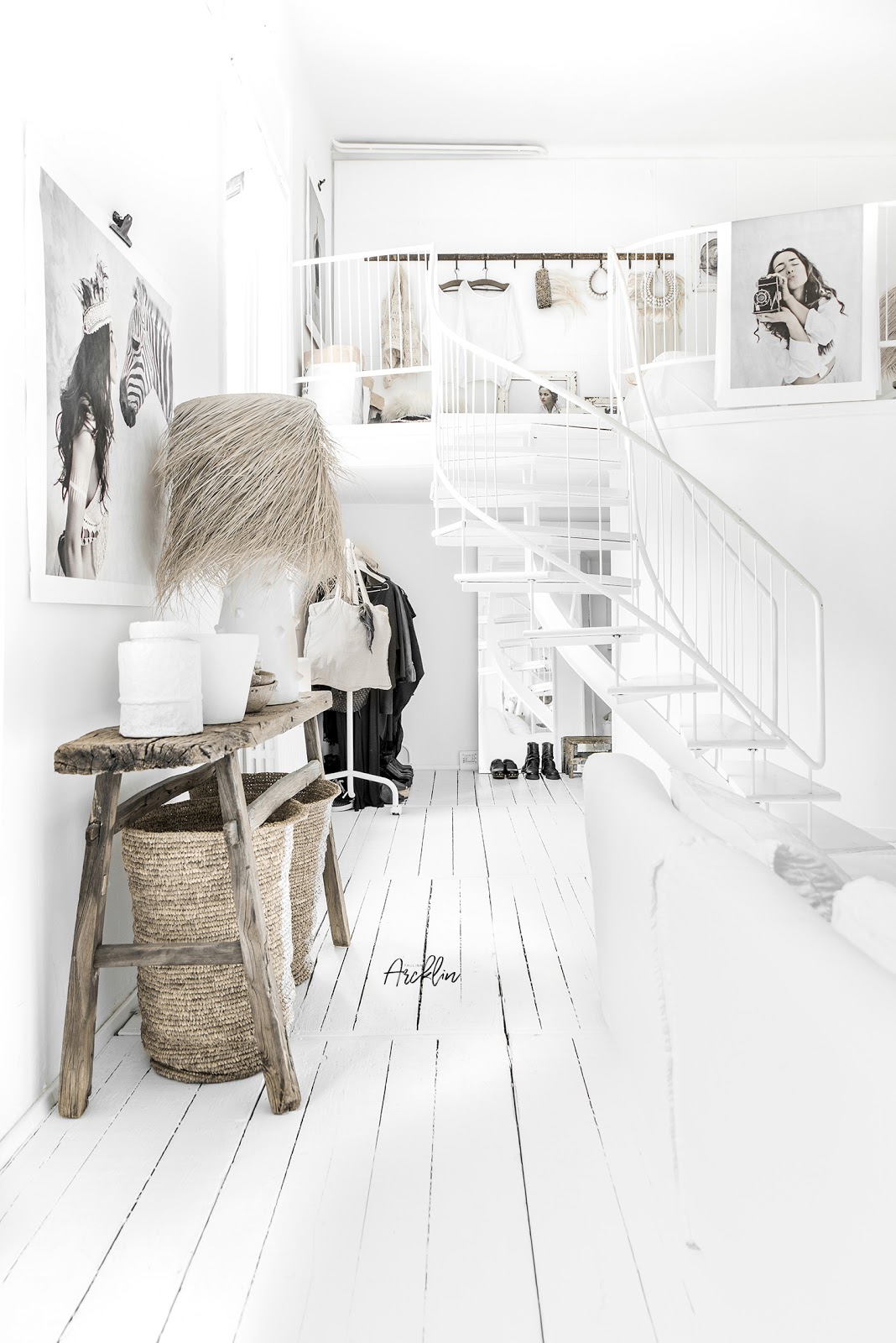 CURRENT STYLING AT MY LOFT | PAULINA ARCKLIN | Photographer + Photo Stylist