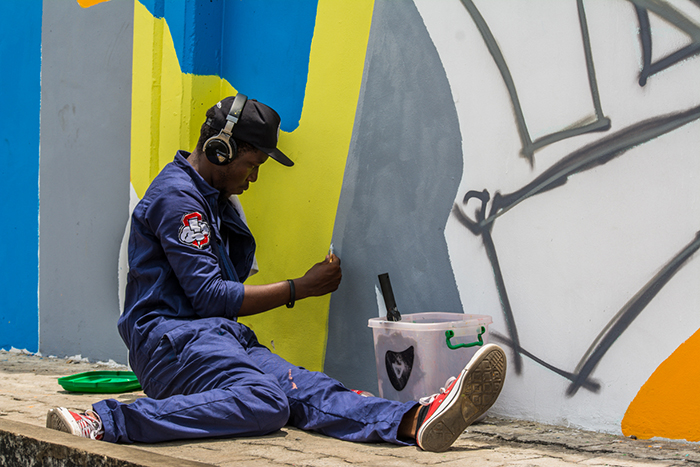 Lagos gets a new make over from Graffiti Artist, Osa Seven!
