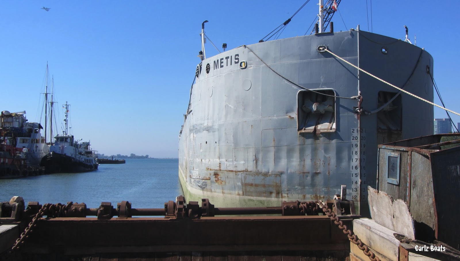 Carlz Boats: Cement Barge MÉTIS