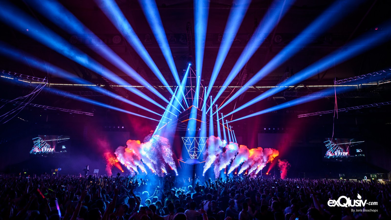 CryoFX® Manufacturer of Cryogenic theatrical CO2 Special Effects ...