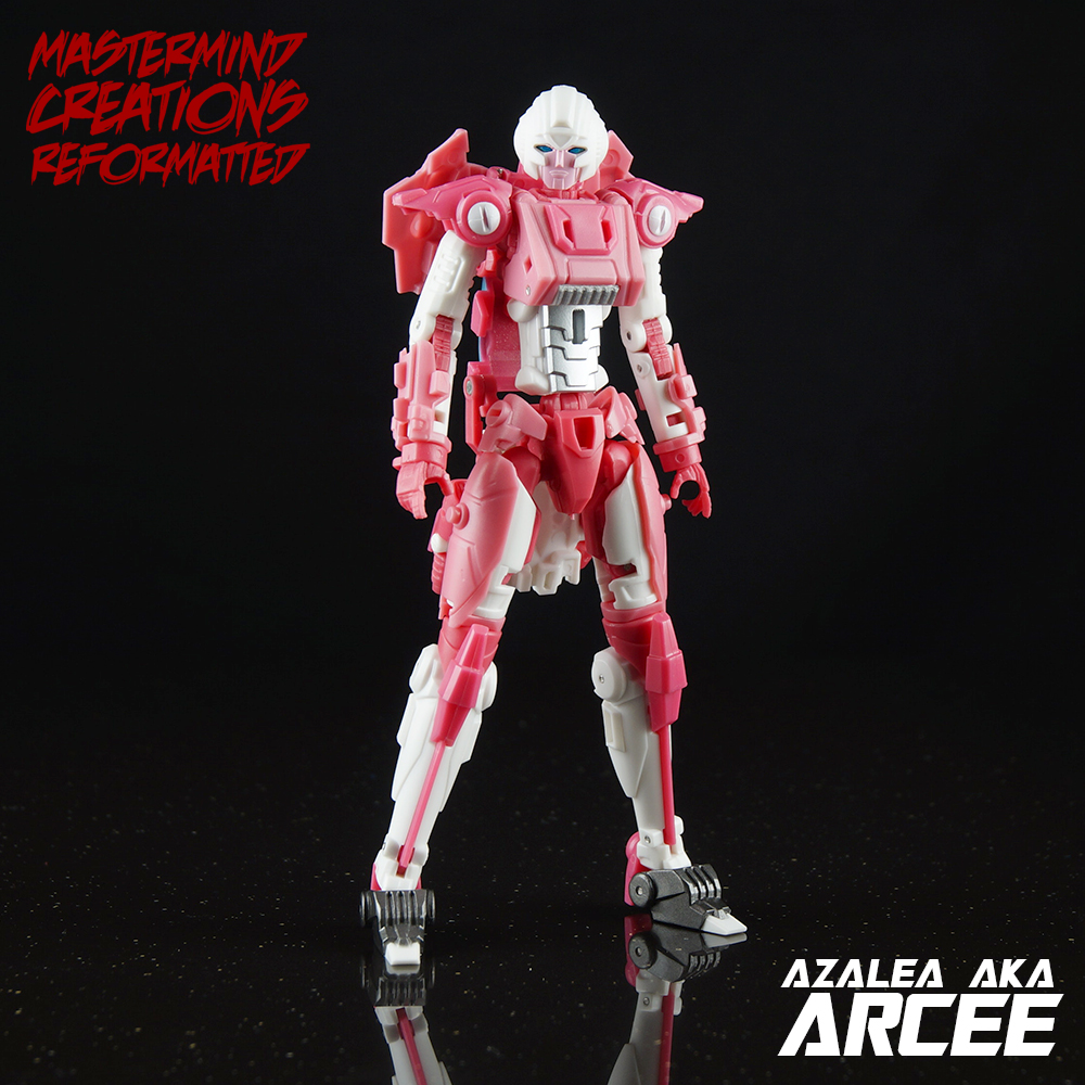 Opelouis's Toys Collection: Mastermind Creations Azalea(aka Arcee).