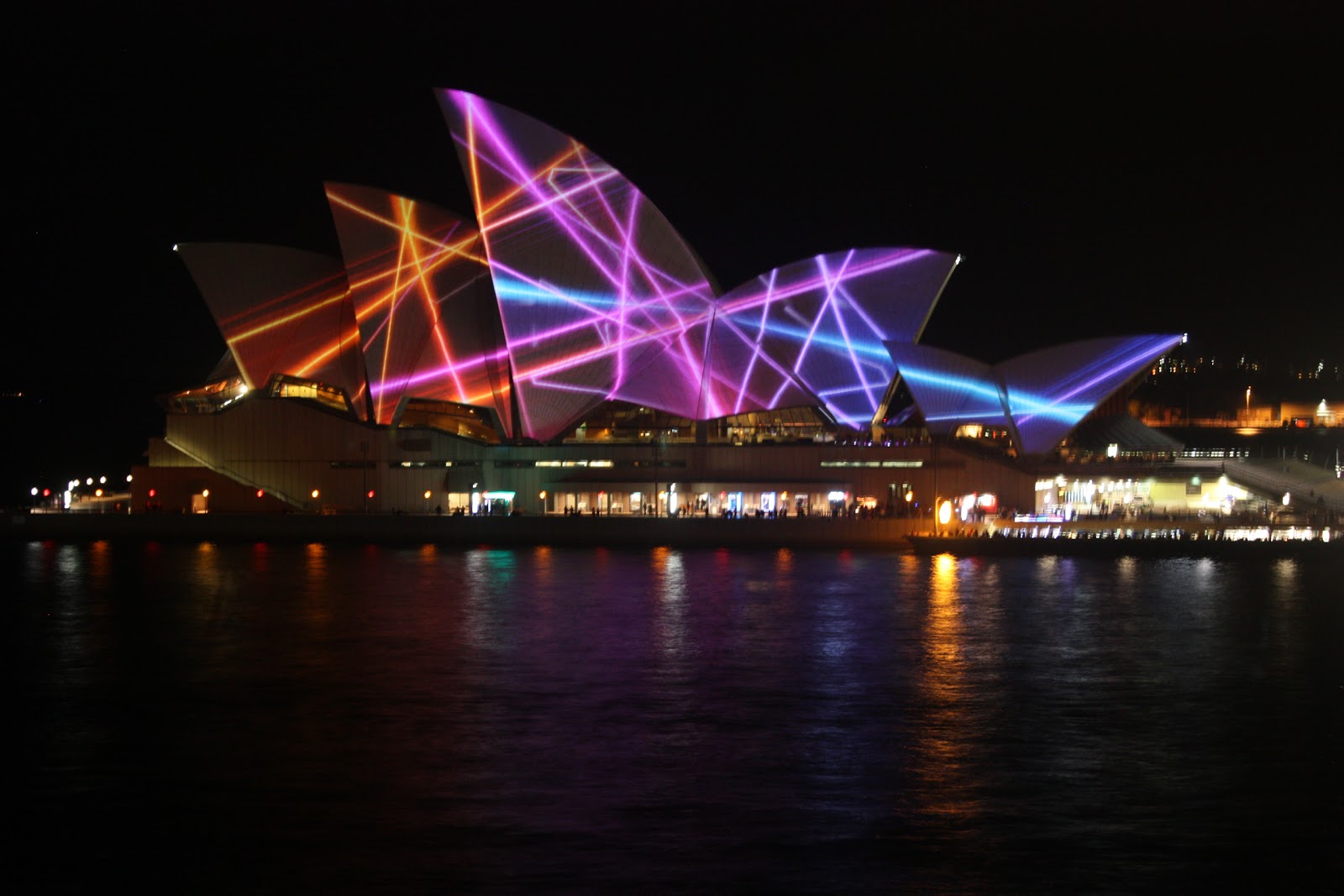Sydney - City and Suburbs: Sydney Opera House, Vivid Sydney, Play