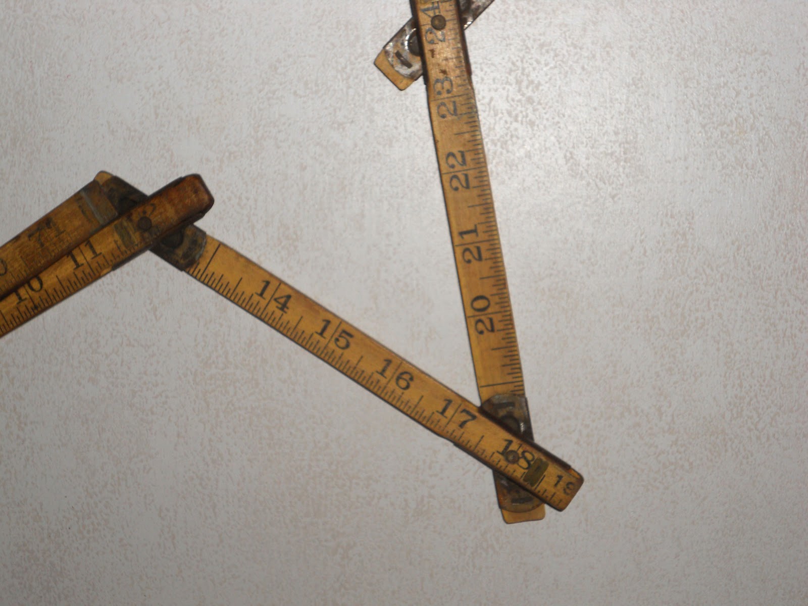 The Mad Recycler: Vintage Folding Ruler Star
