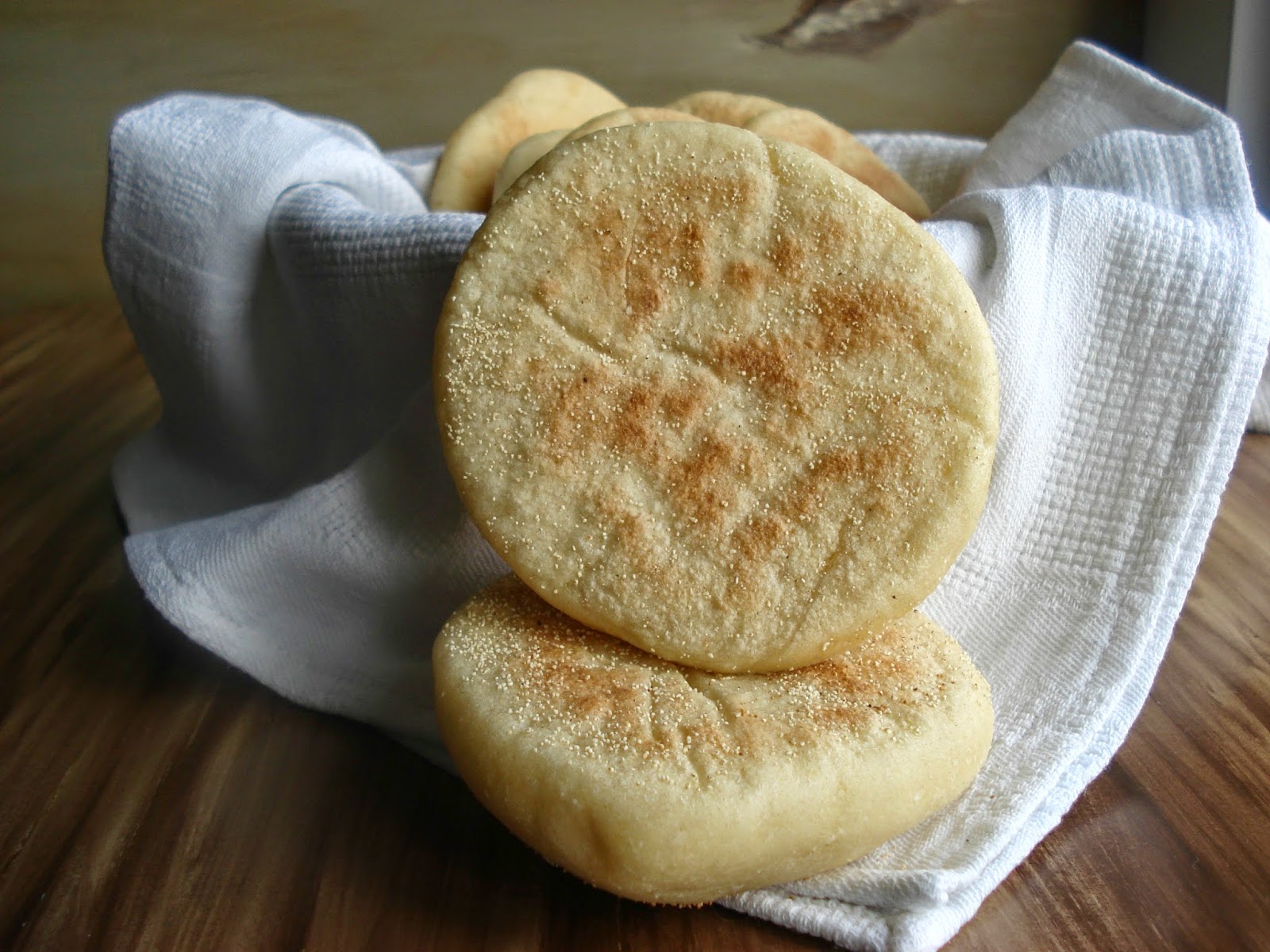 Mi abuelita Caro: Batbout o Mkhamer