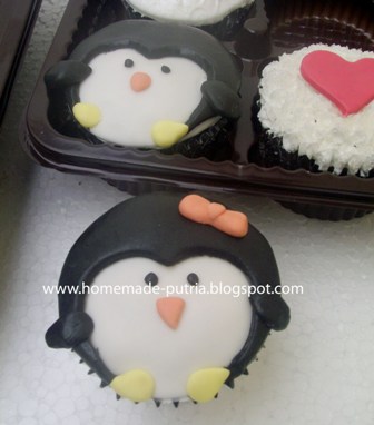 [Order] Cartoon Cupcakes From Mba Nathalie & Mba Gaby Jogja | Home Made ...