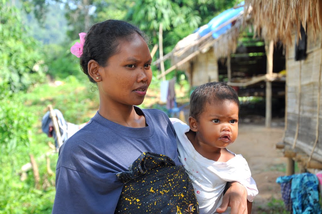 The Olive Journey: Jahai Tribe of Belum Rainforest - Temenggor, Malaysia