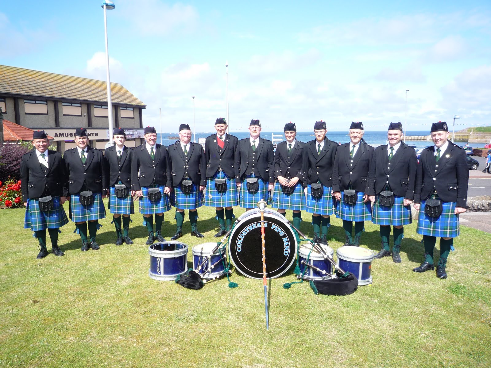 Coldstream Pipe Band: Eyemouth Herring Queen 2011