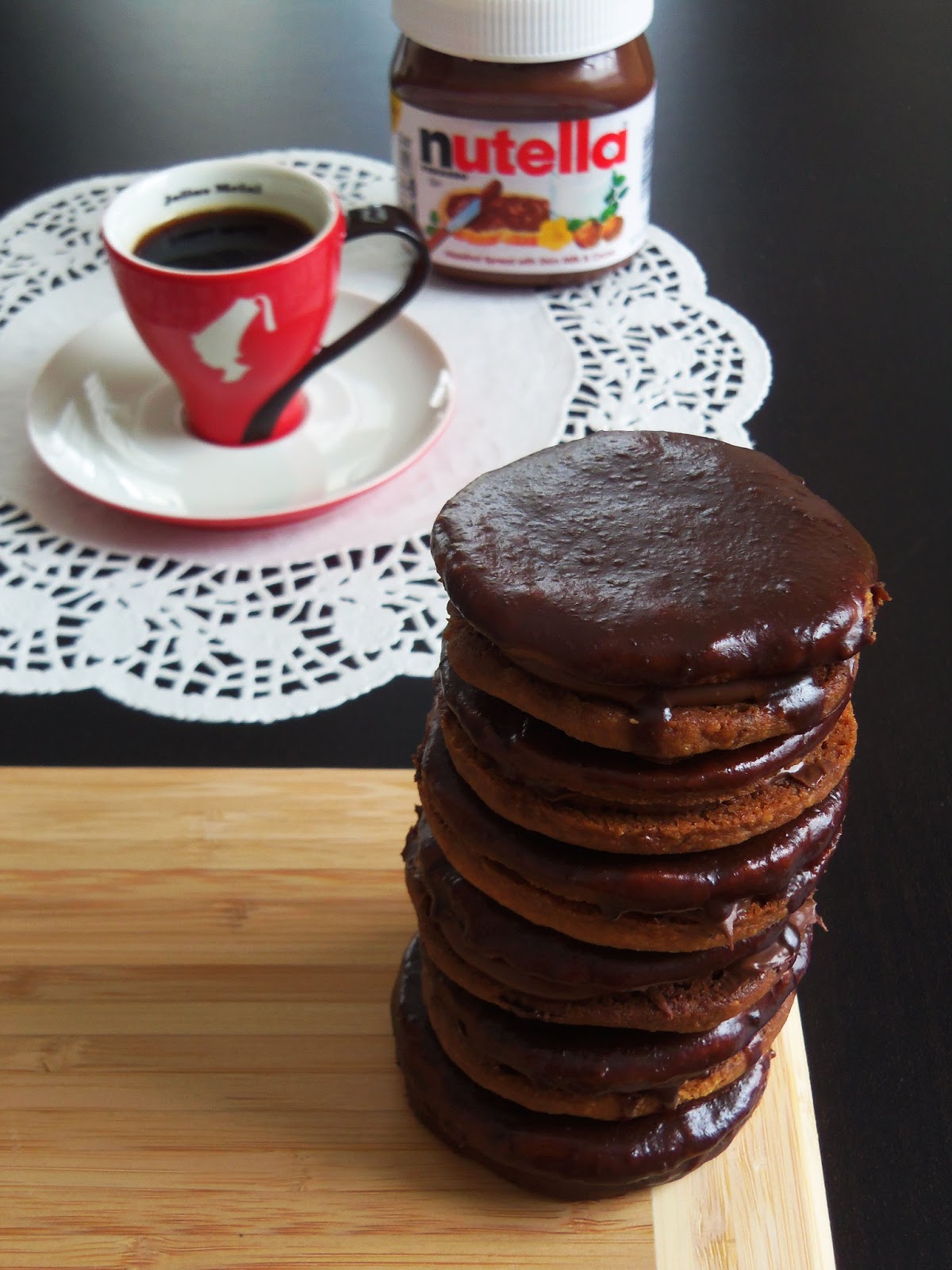 Simply Romanesco: Nutella Filled Cookies