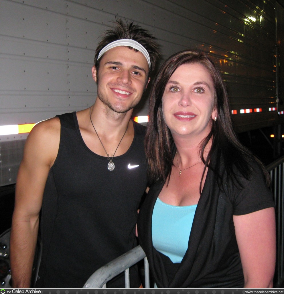 Famous Male Celebs: Kris Allen