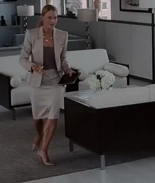 Jodie Foster Inside Man Legs