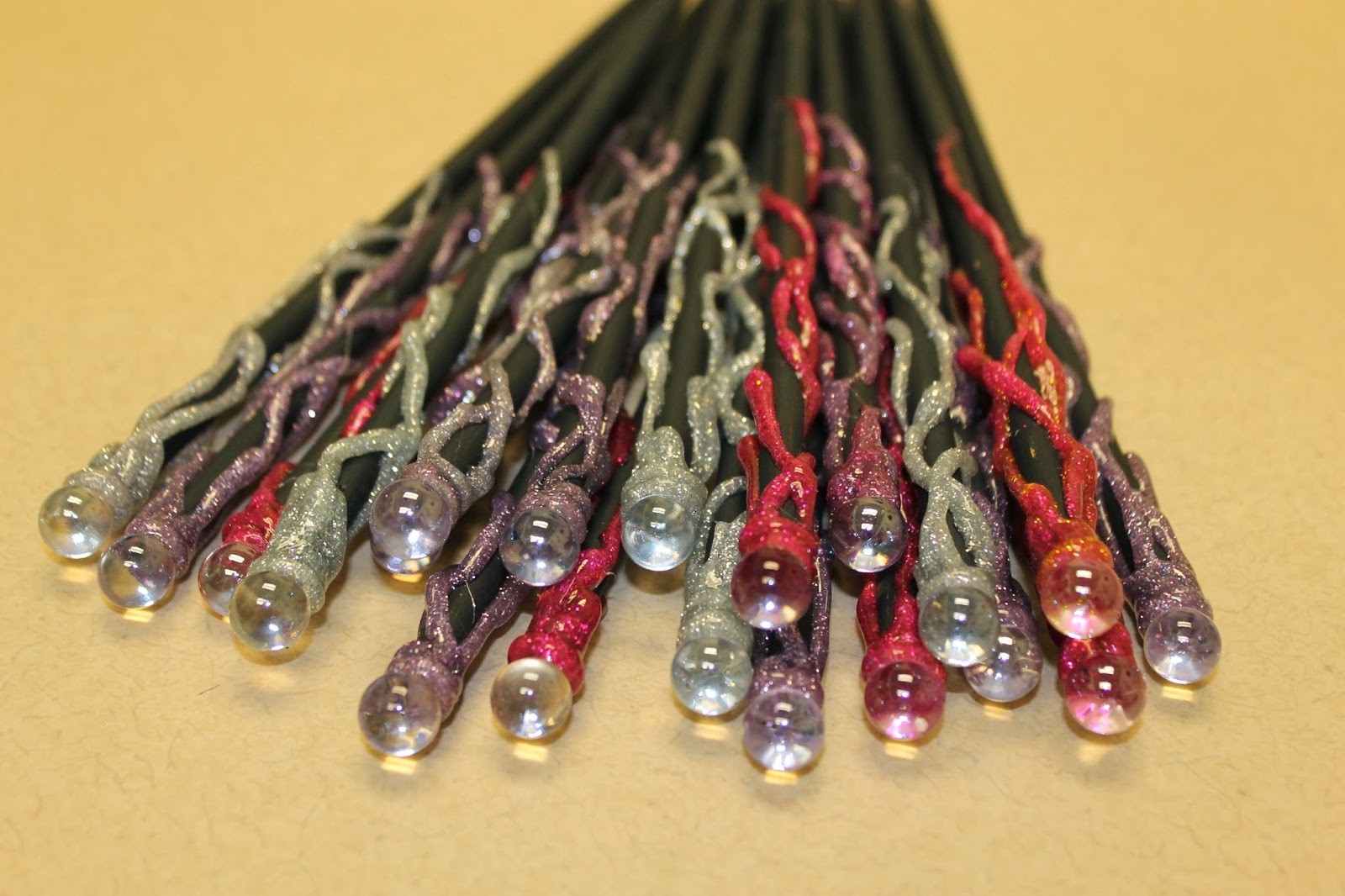 Smiley Girl Creations: DIY Magic Wands