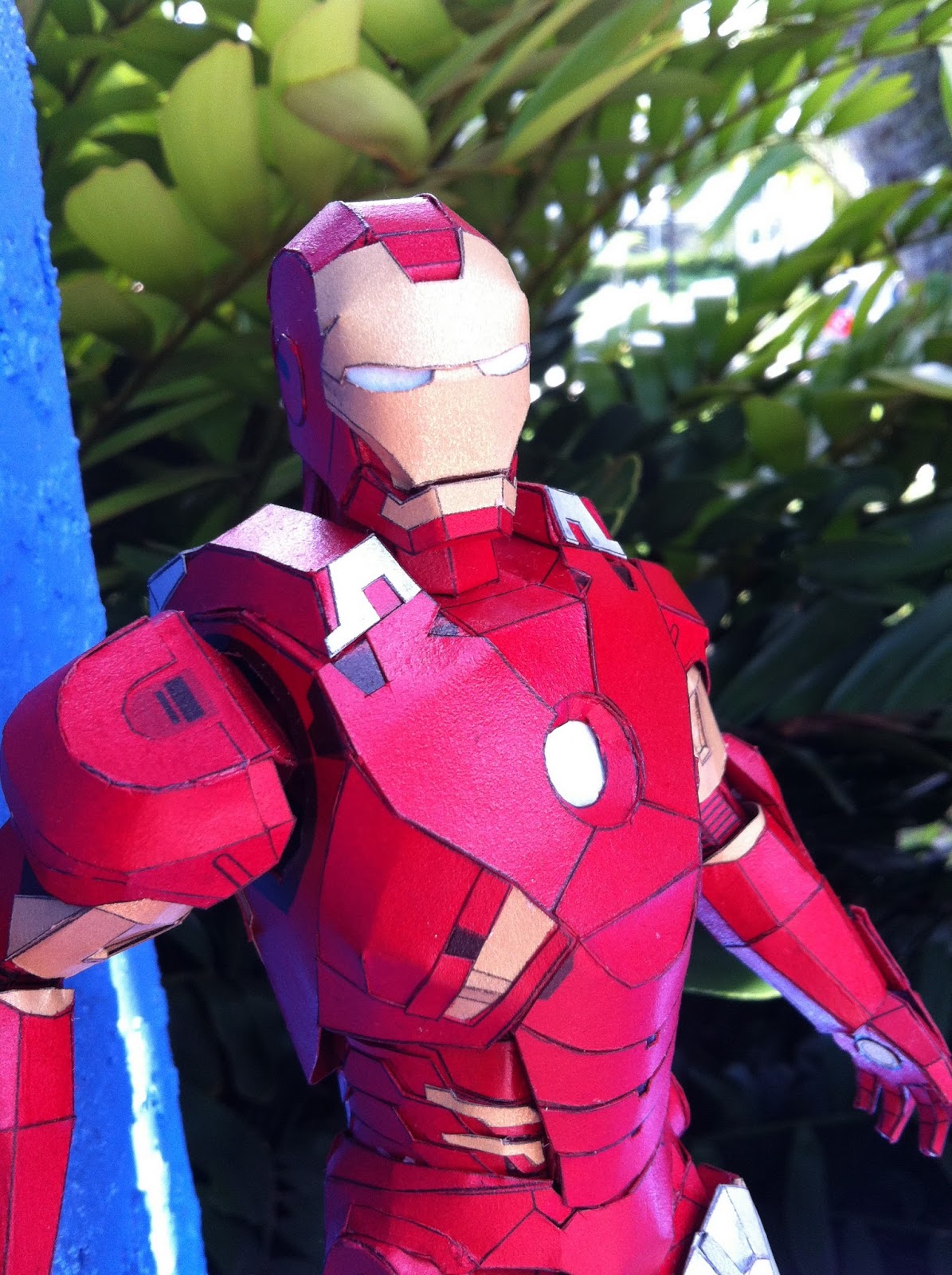 WrightWorks: Completed Papercraft Iron man