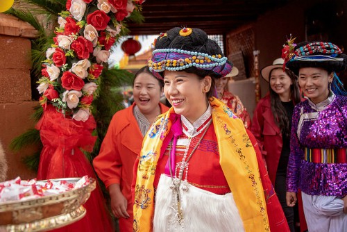 Los mosuo, una sociedad dirigida por mujeres - Para saber más de temas ...