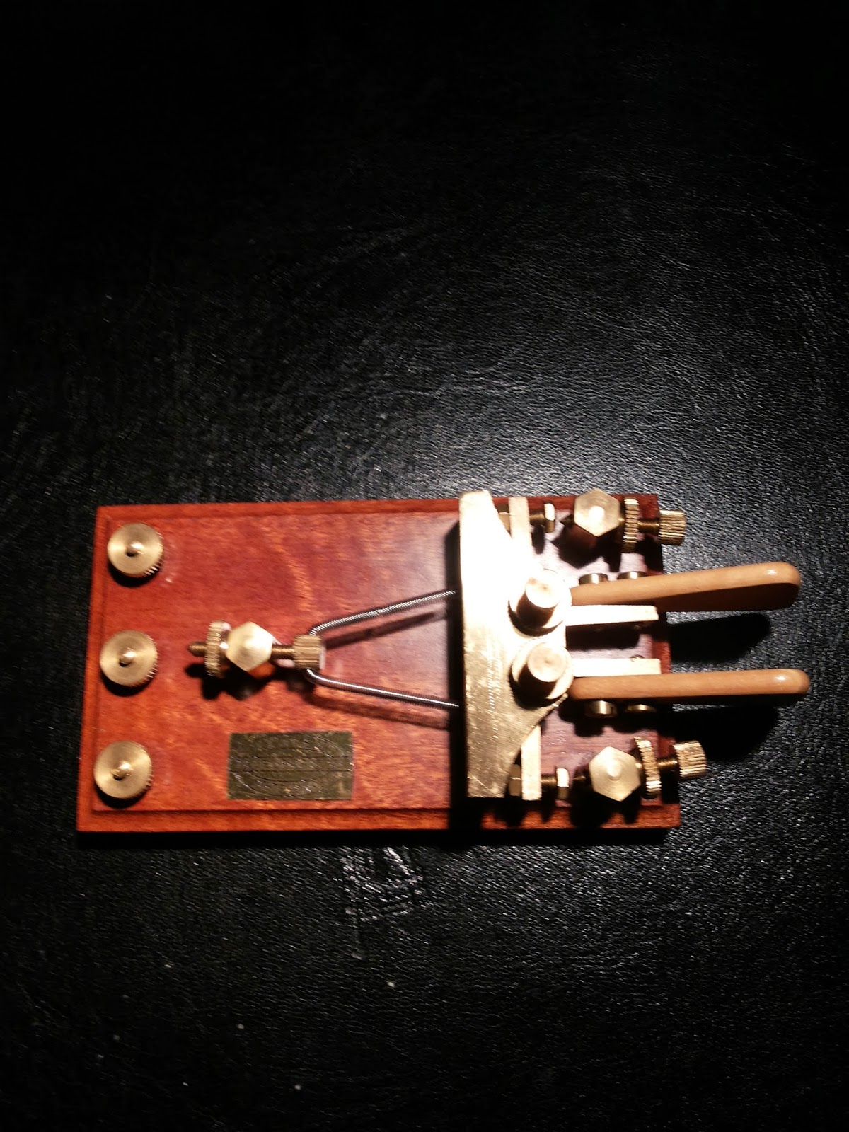 Counting Radios: Morse Keys - The LTA CRIO and the Kent Twin Paddle