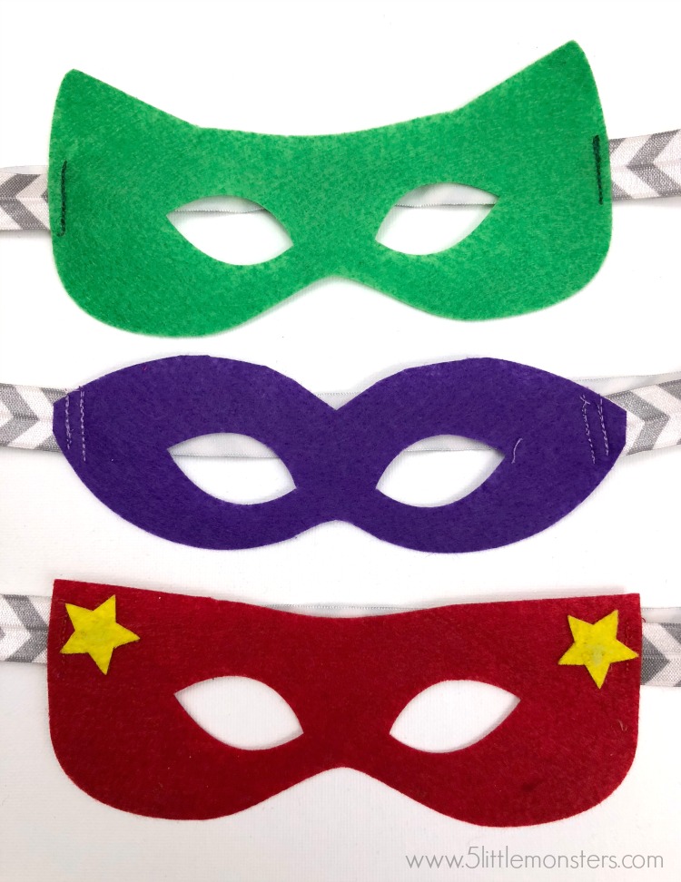 5 Little Monsters: Superhero Day Masks