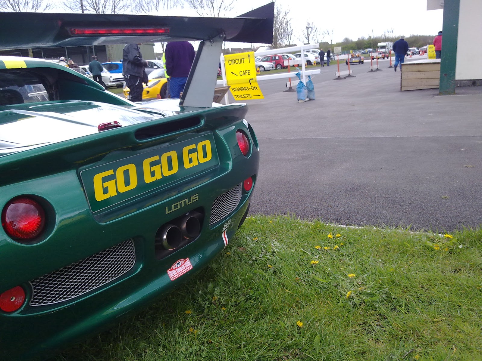 Life On Cars: Video: Aintree Race Circuit sprint day with Liverpool ...