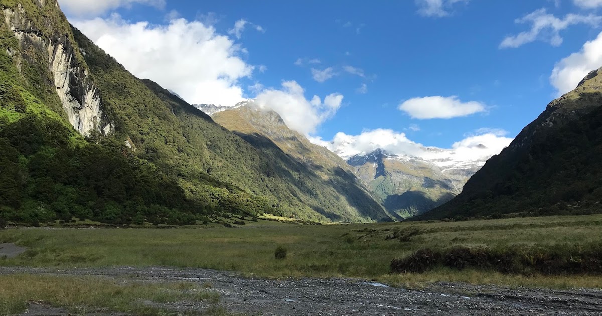 Tales of a Rambling Rover: Day 4: Day hike from Siberia Hut to Crucible ...