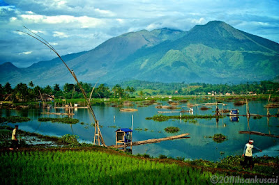 Situ Bagendit, Beautiful lake in garut-Western Java, Indonesia - Best ...