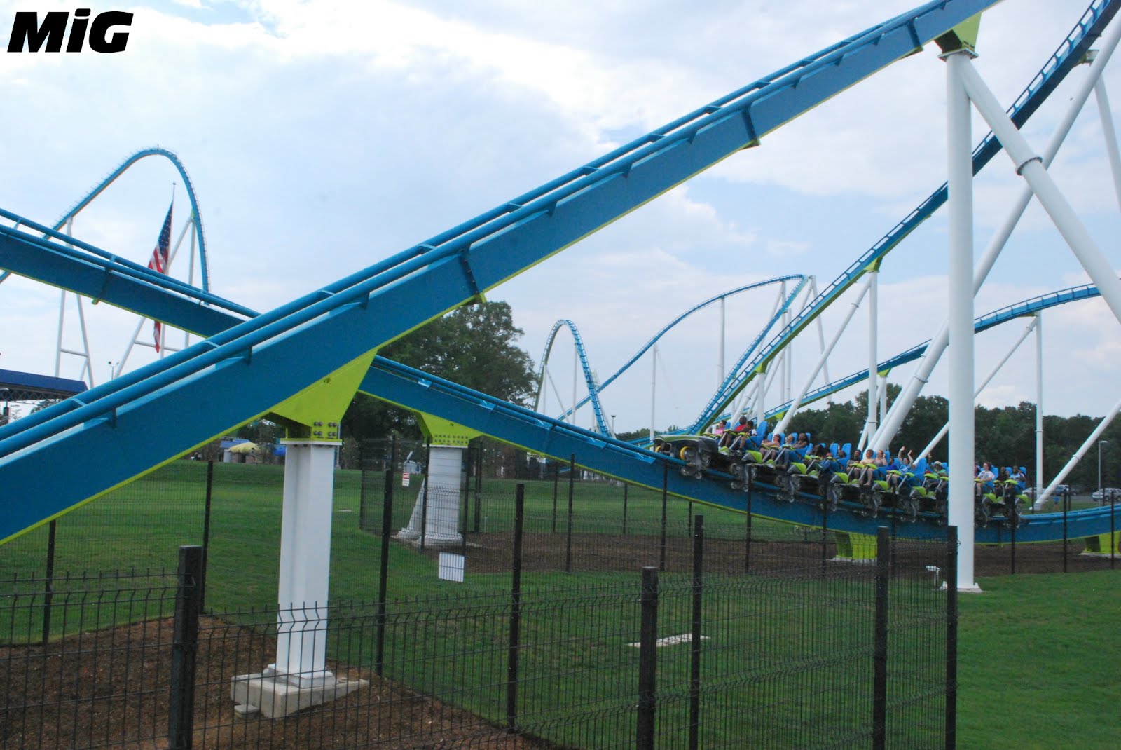 MidwestInfoGuide: Carowinds