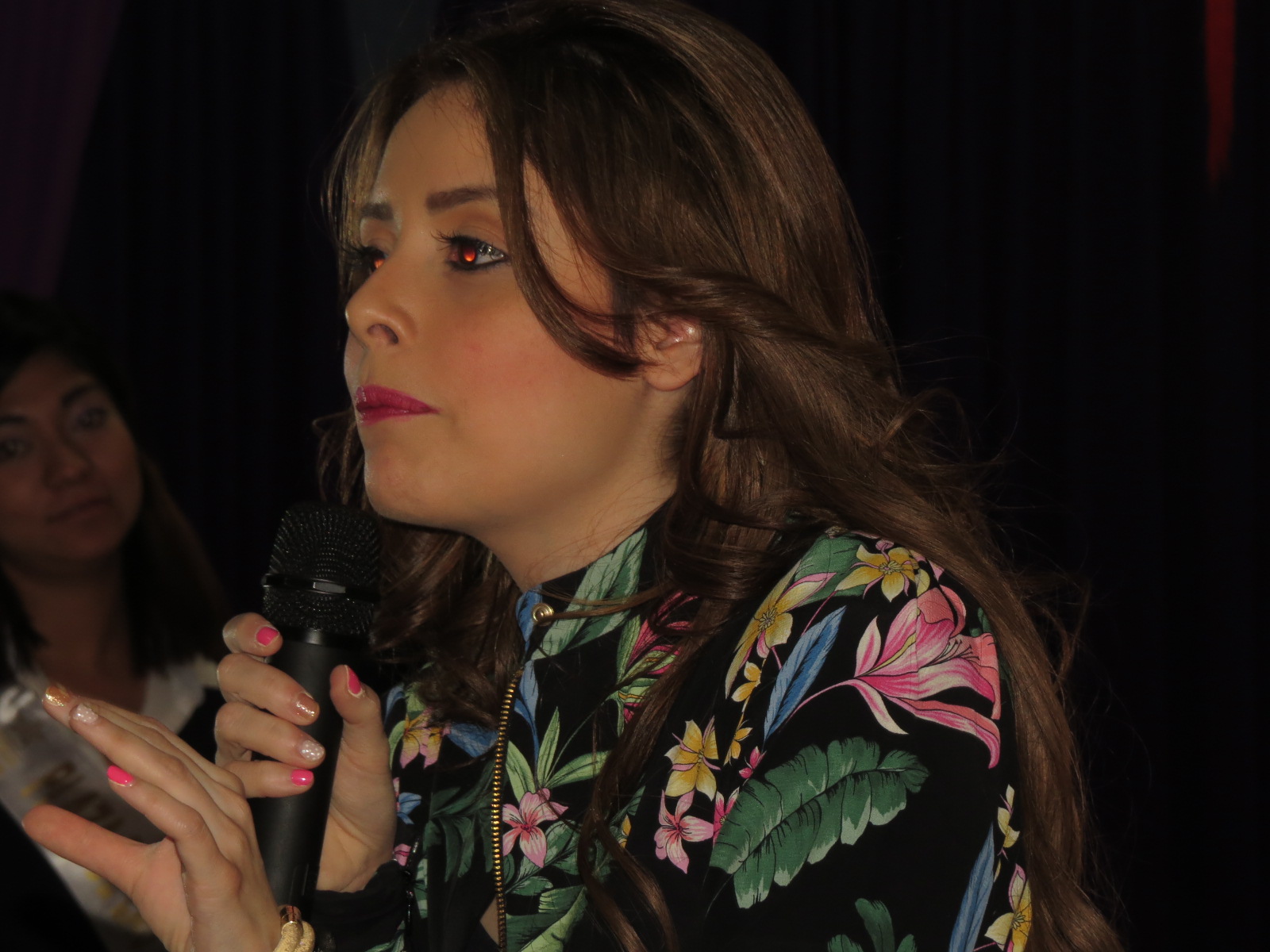 somos el espectador: MARIFER CENTENO EN SUS PROPIO RENGLONES