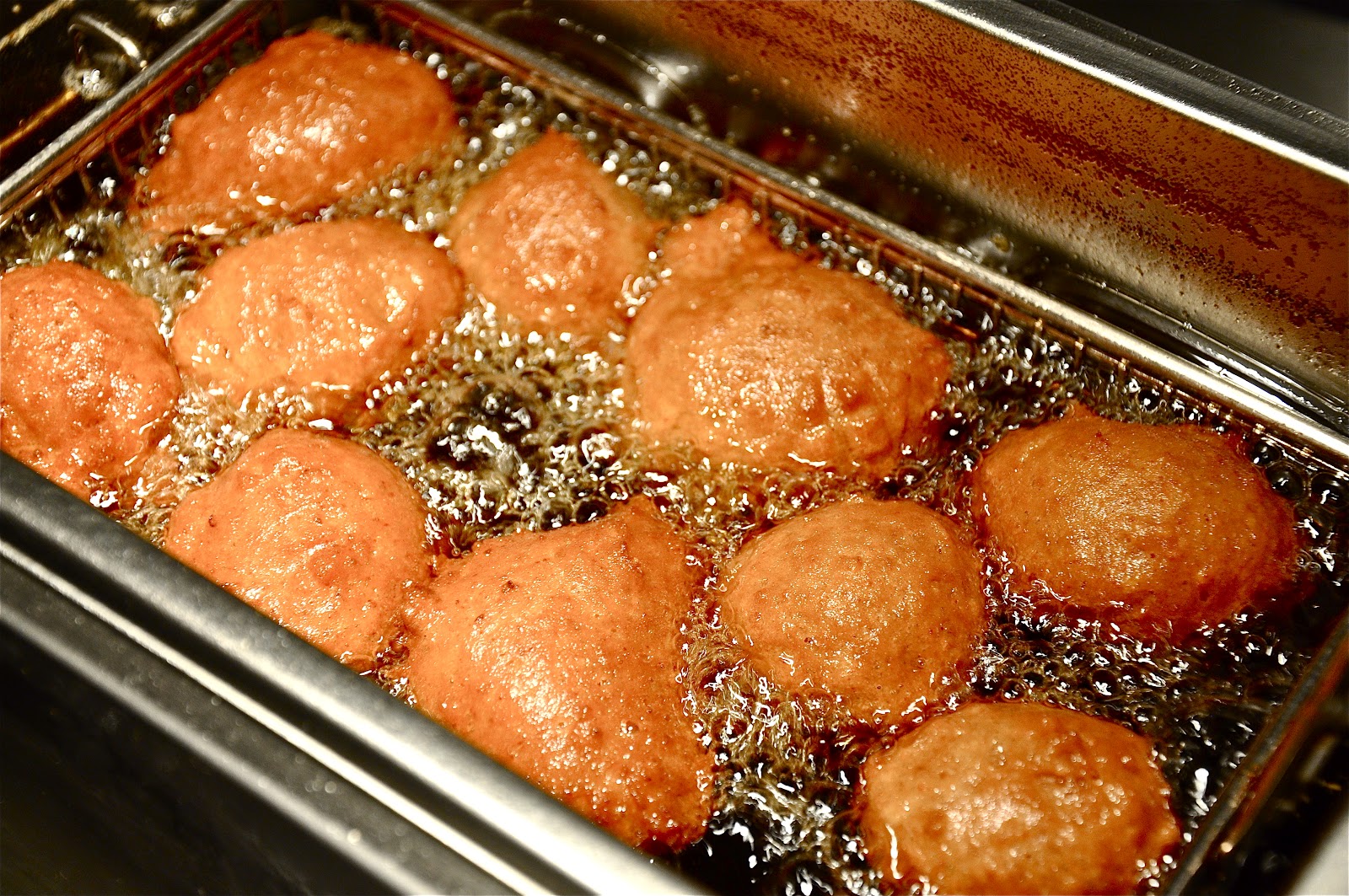 Mister Meatball: The best zeppole recipe