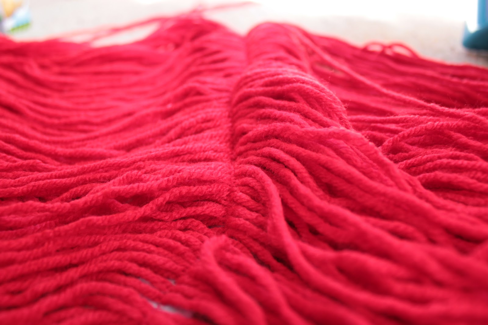 easy peasy lemon squeezy: Yarn Wig :: Tutorial