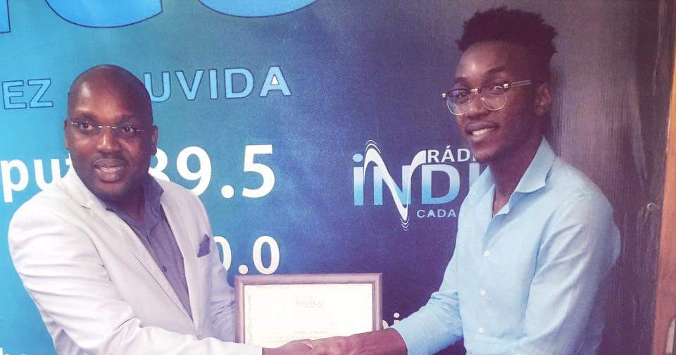 Os Fofoqueiros: Justino Ubakka distinguido como “Figura do ano” pela ...