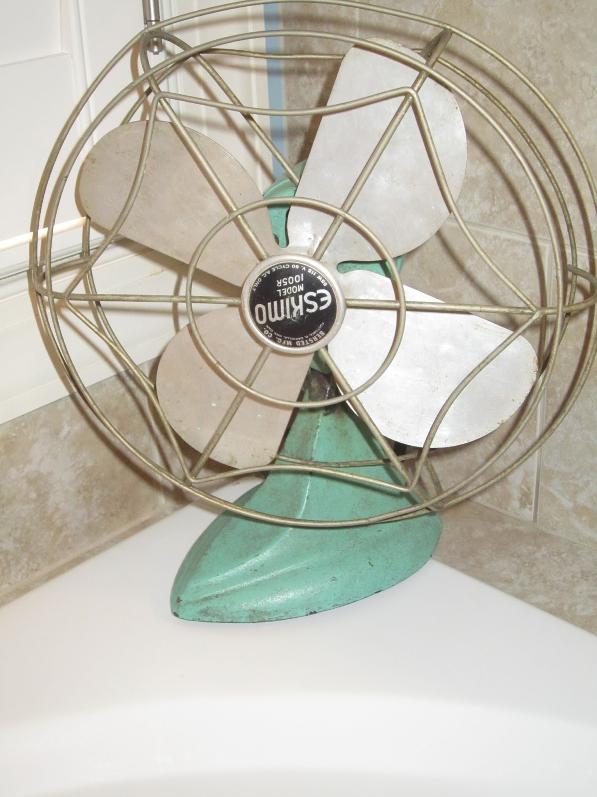 The Harris Sisters: One Man's Trash - Vintage Fan