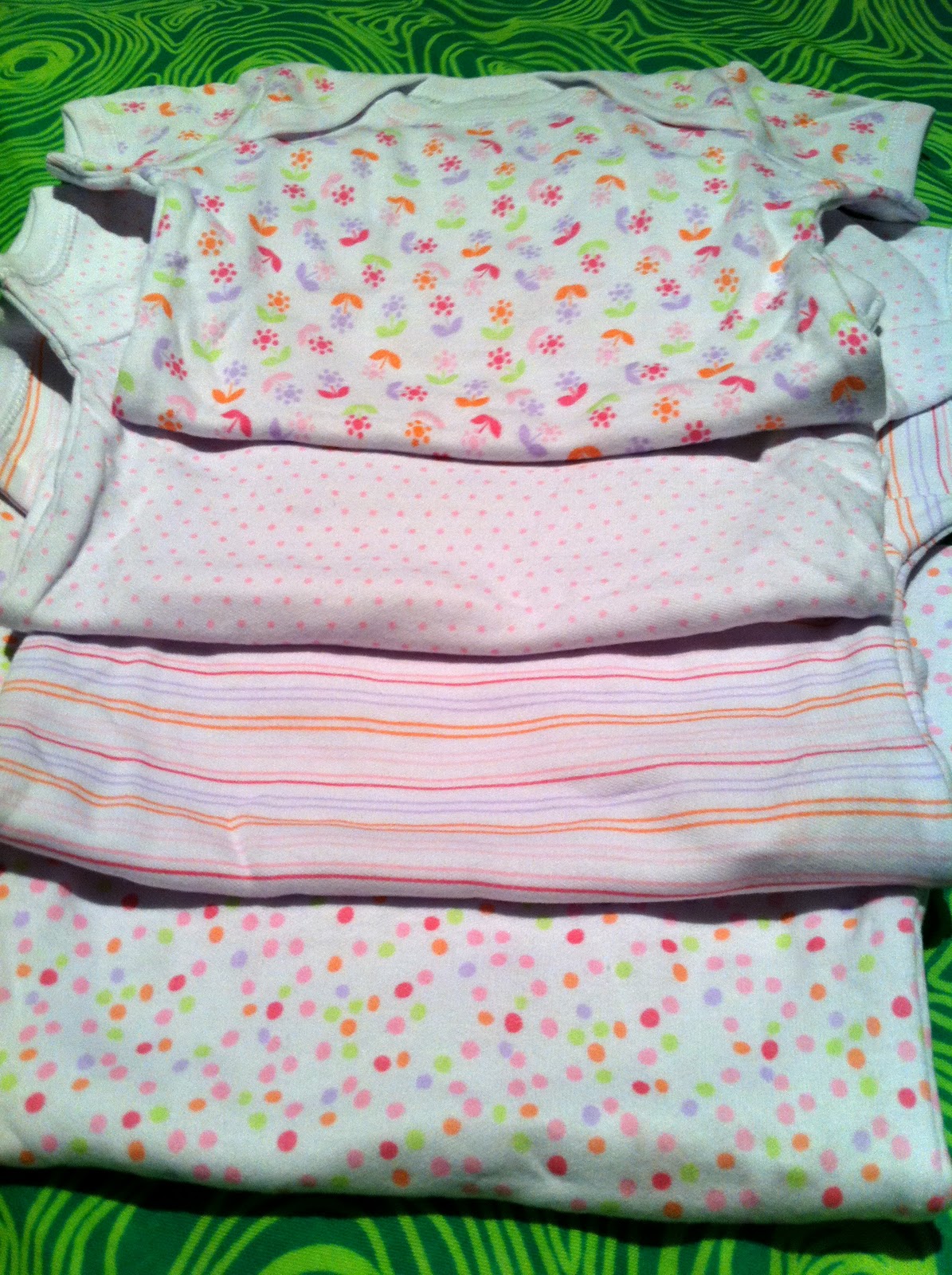 9 meses: La Primera Ropita de Daniela 9 meses: La Primera Ropita de Daniela