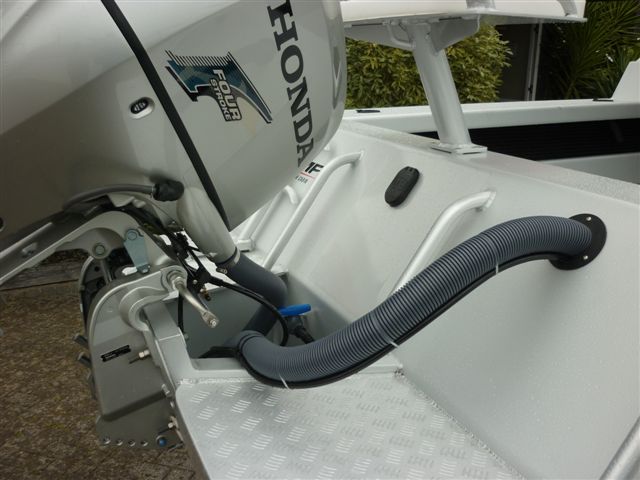 AMF Boats - Alloy Boat Builders: AMF 580 Vee Berth Cabin - Factory Overview