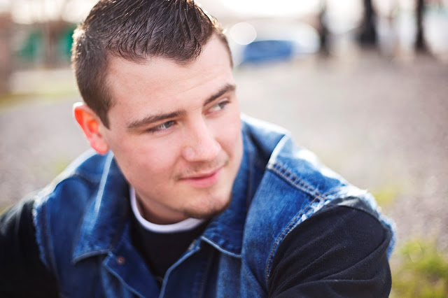 V Shelton Photography: Gary Senior 2013/ Wendover Senior Portrait ...