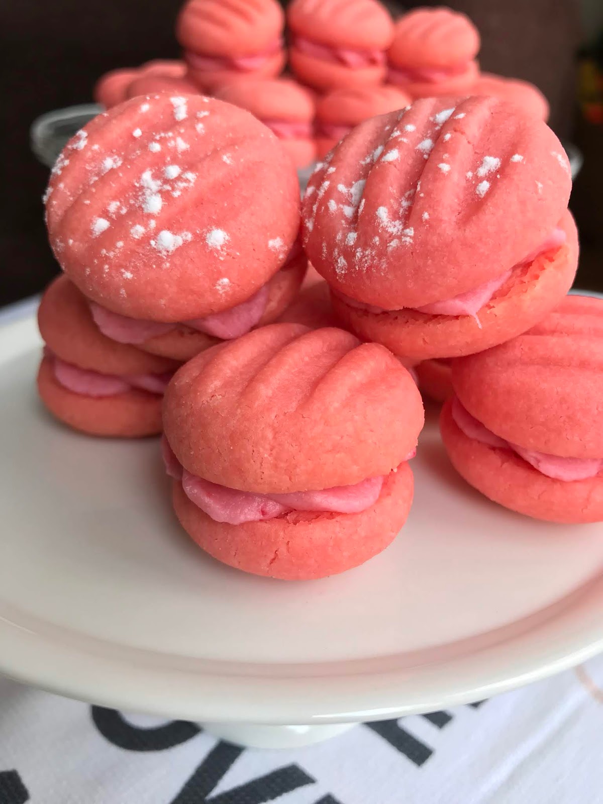 Mini Raspberry Melting Moments