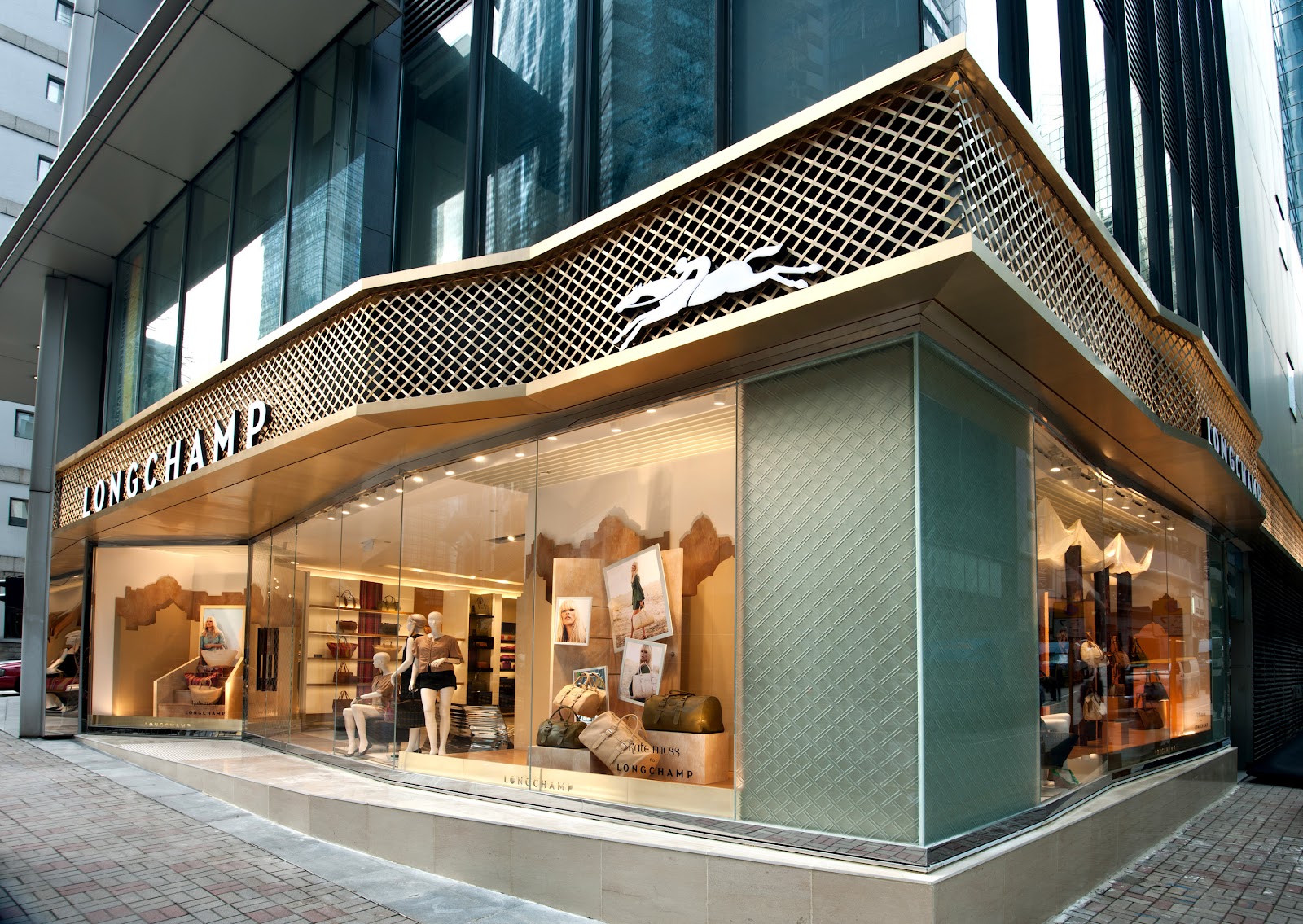 longchamp outlet: Fashion And Convenience With Longchamp Bags